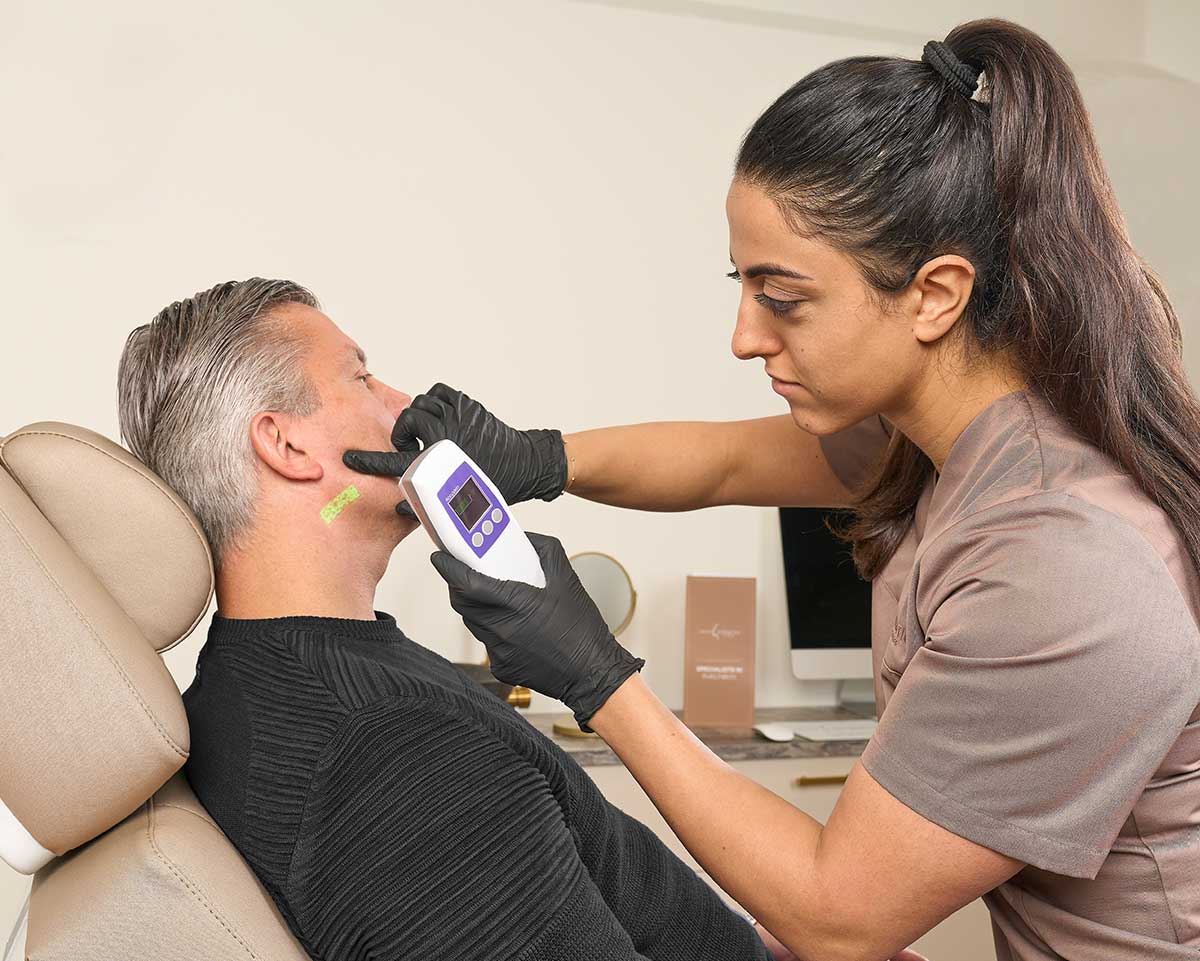 Botox and fillers for cheeks and cheekbones